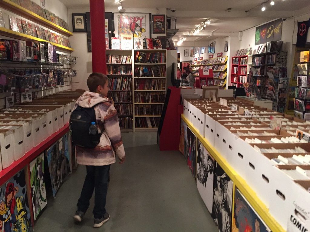 20+ Best Anime Stores (ANIME MERCH) | QTA